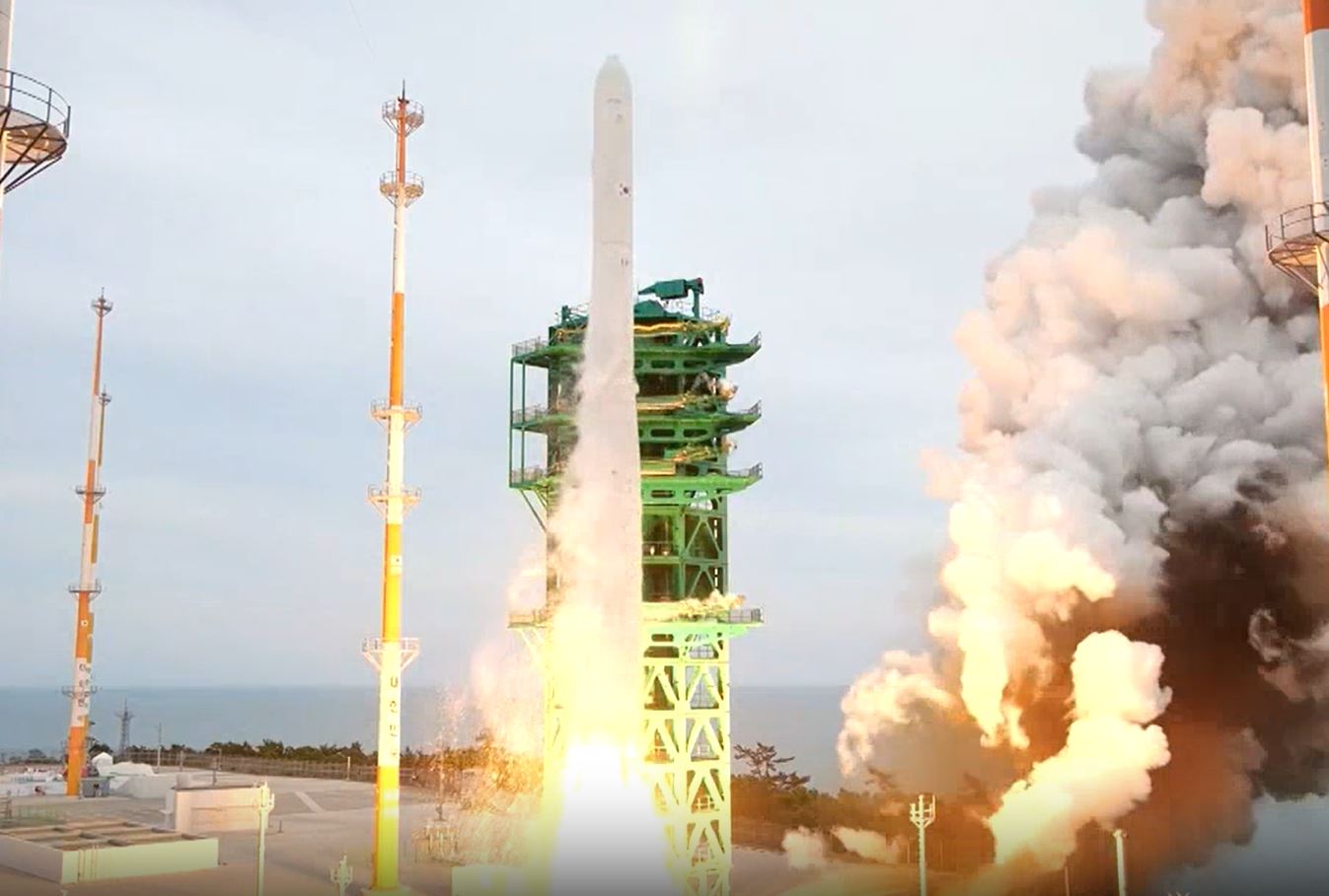 누리호 3차 발사 성공, 우리나라의 실전 능력 증명 - 케이티 디지털 스토리